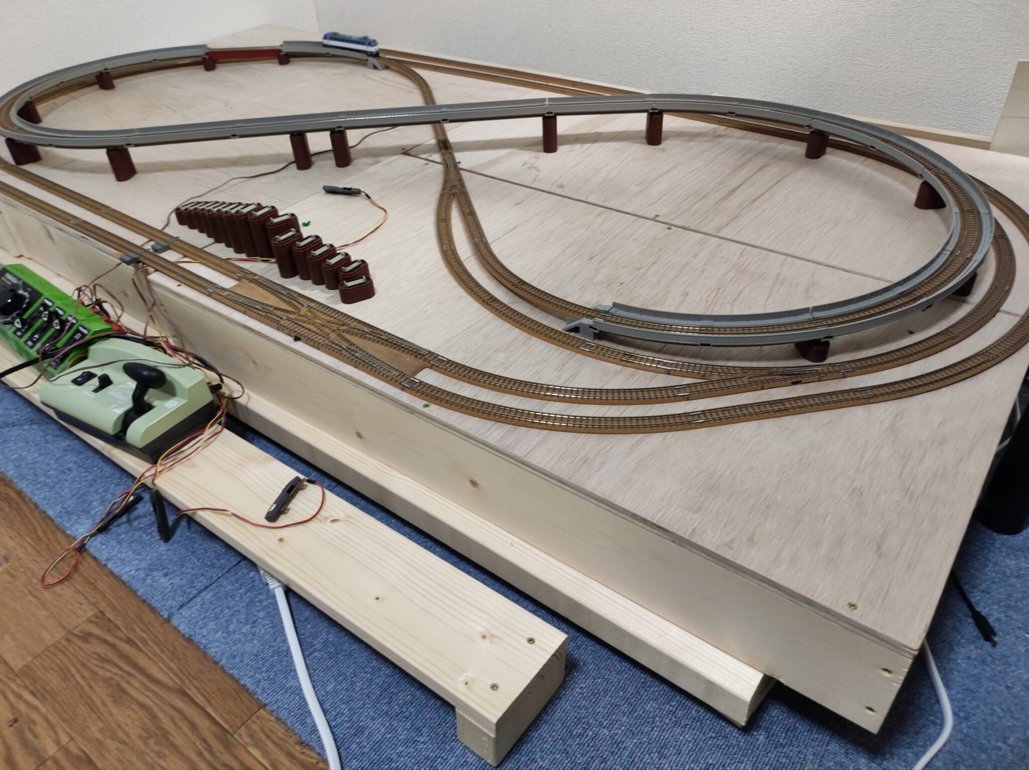 【Nゲージ】レイアウトボードをホームセンターの木材で自作した - YOYAN BLOG