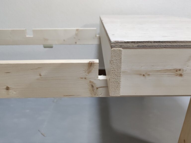 Nゲージ分割式レイアウトボードの脚を作る方法【1×4材と2×4材で自作した】 - YOYAN BLOG