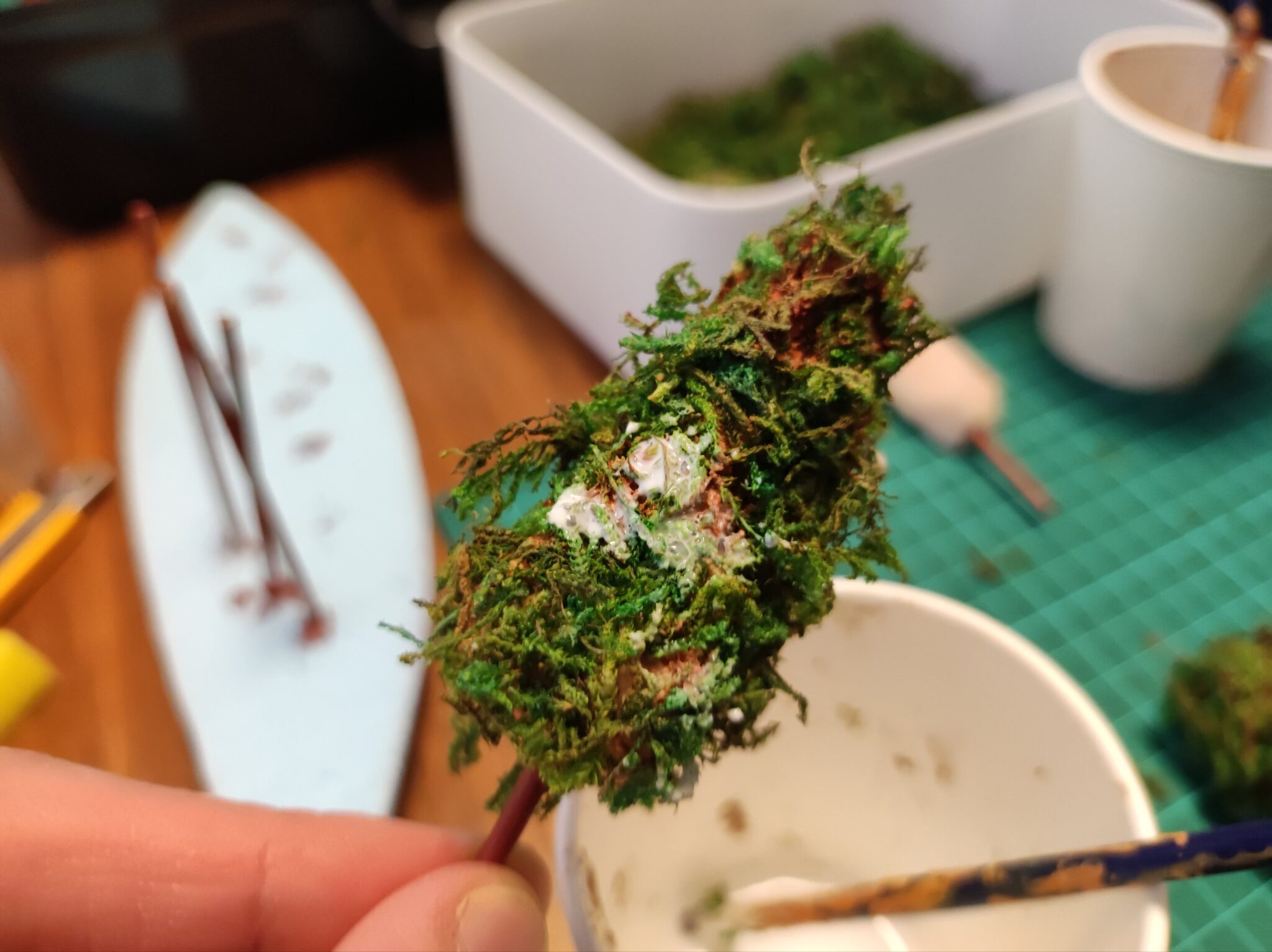 格安で作れる！100均素材でジオラマの樹木を作ってみた - YOYAN BLOG